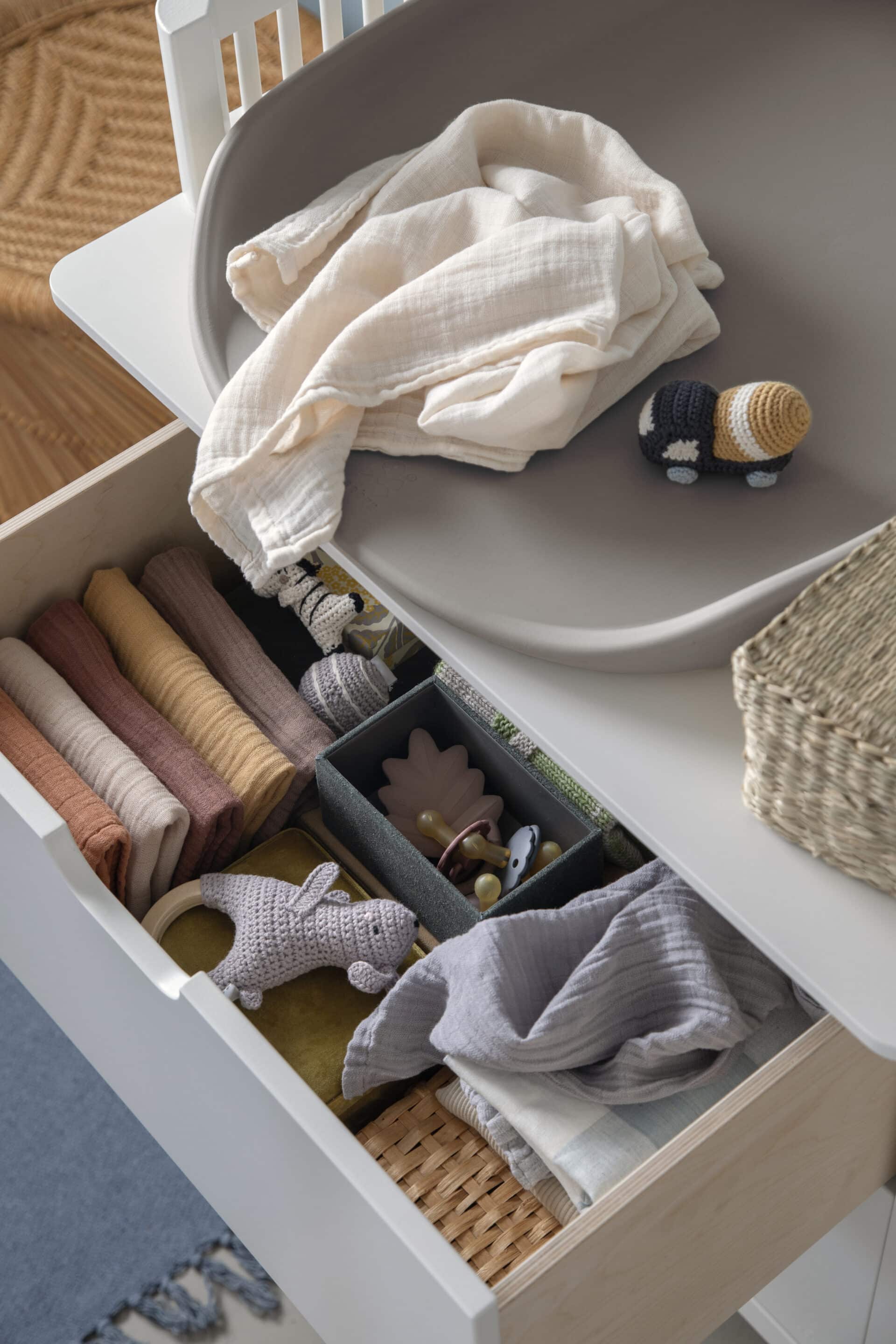 Sebra Commode met lades - Wit - Grasonderjevoeten.nl