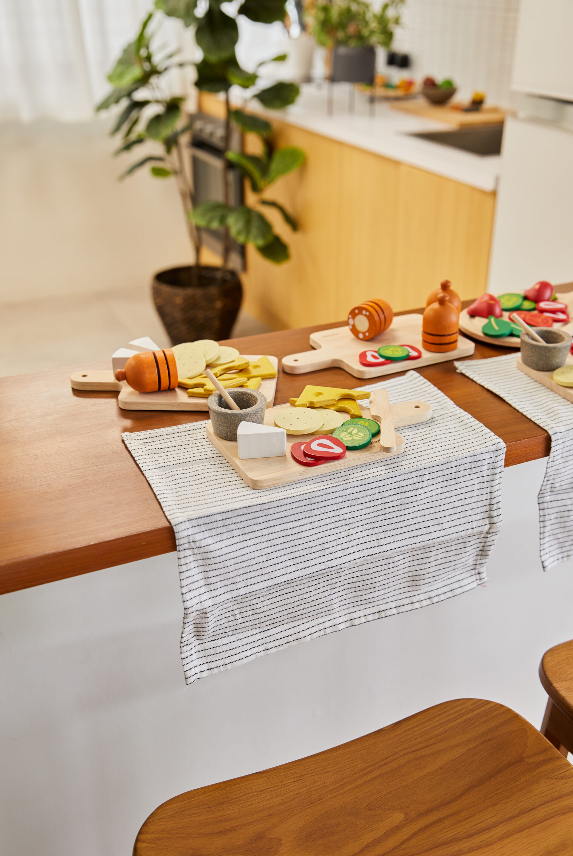 Plantoys Speel Set - Kaas en Charcuterie Plank+2jr - Grasonderjevoeten.nl